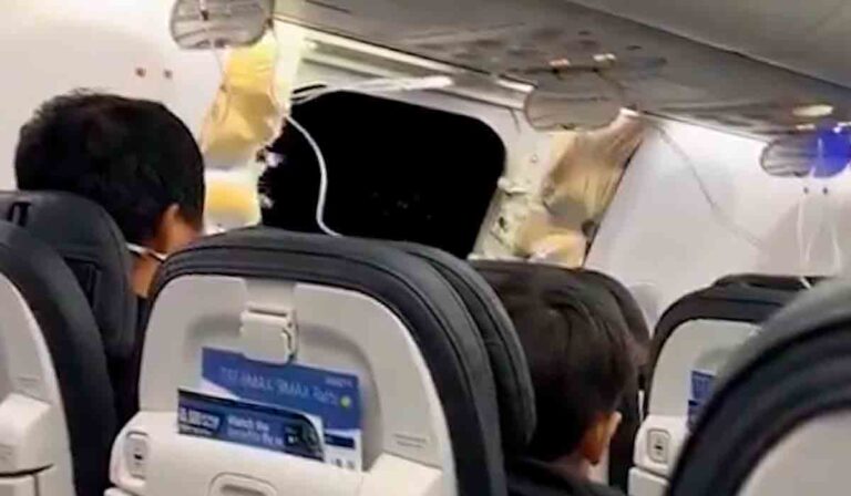 Video Shows Alaska Airlines Passengers After Aircraft Door Ripped Off ...