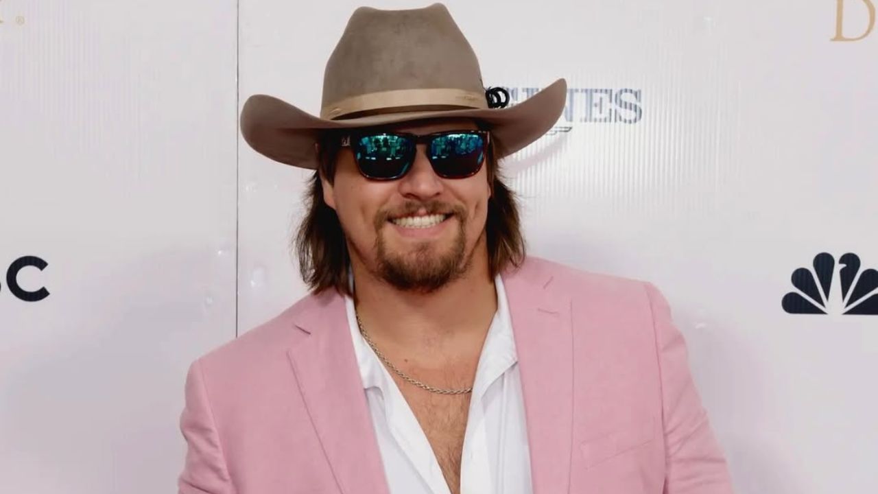 Gavin Adcock, 26-year-old country music star, arrested for reckless ...